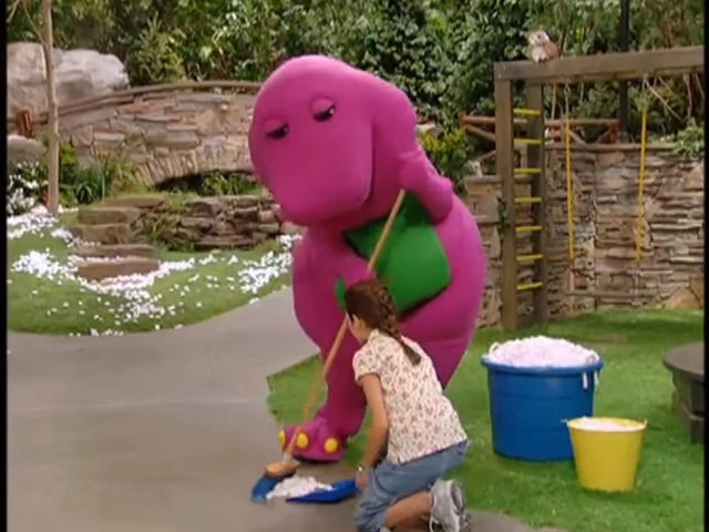 Clean Up, Clean Up! - Barney Wiki
