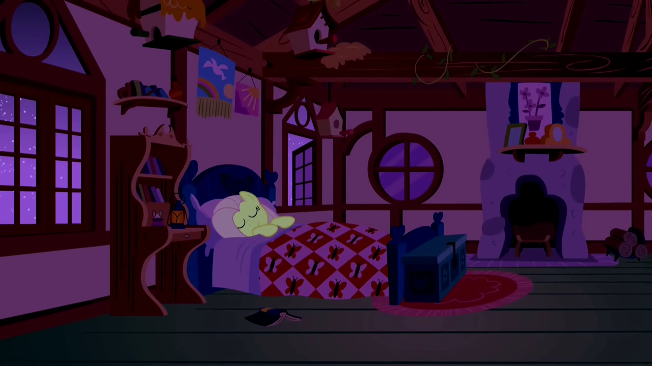 Image - Fluttershy sleeping in her bed S2E15.png - My Little Pony ...