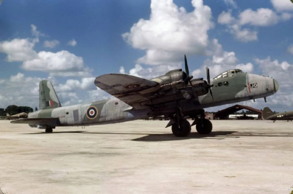 Short Stirling - World War II Wiki