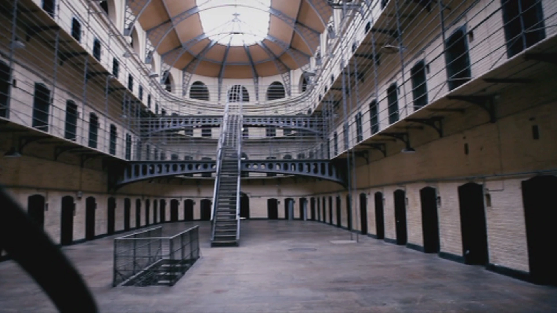 Image - Prison-4.7-interior.jpg - Anomaly Research Centre