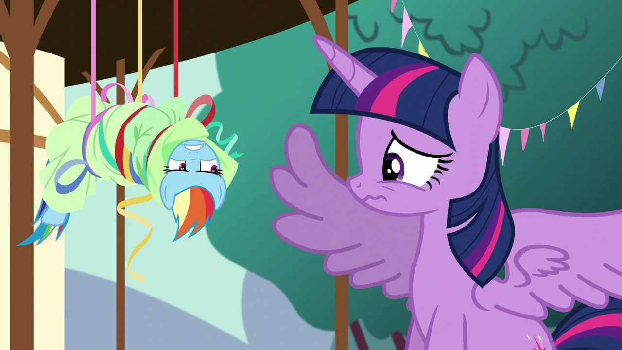 Thoughts of a DaLatz: MLP FiM S05E11 by EgonDaLatz on DeviantArt